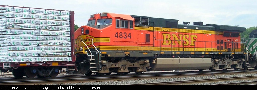 BNSF 4834
